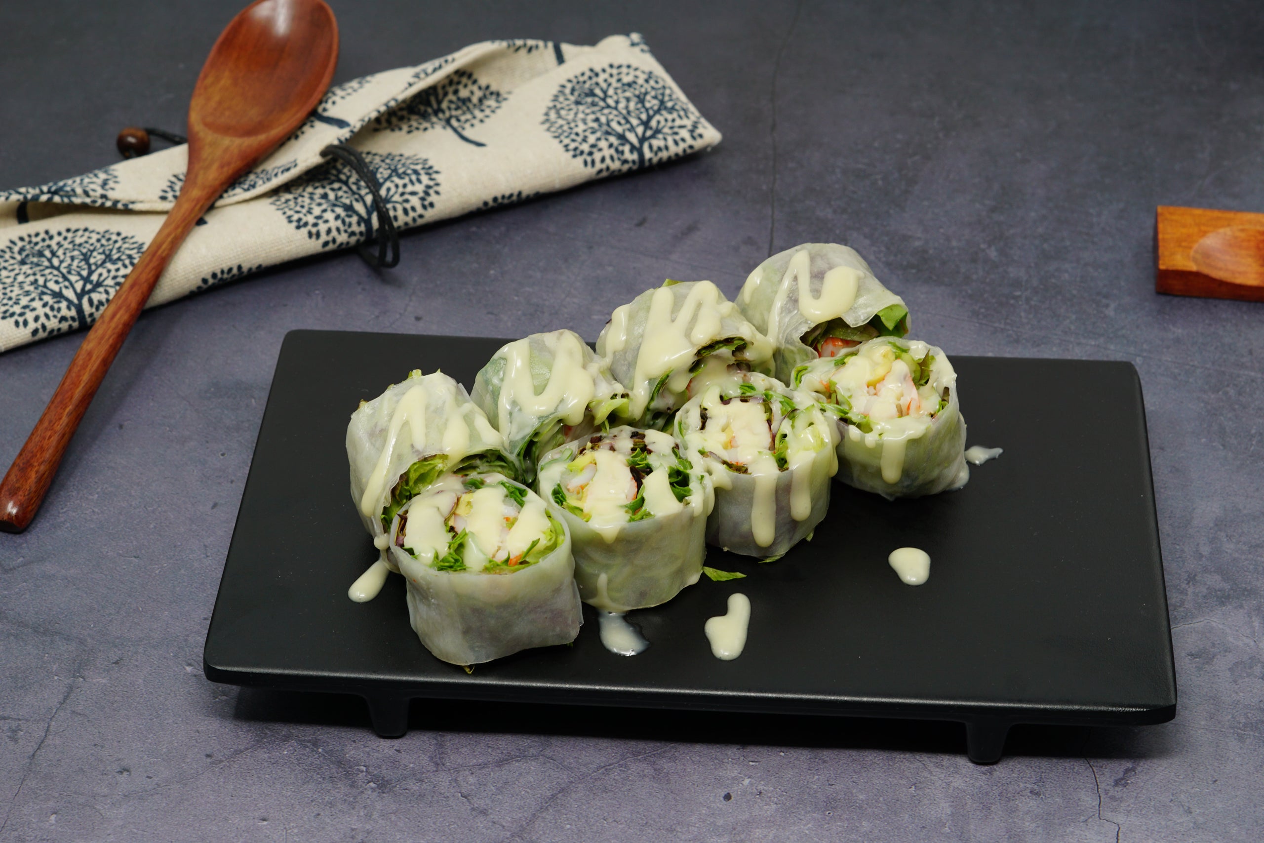 Crystal Spring Roll | SAKANA